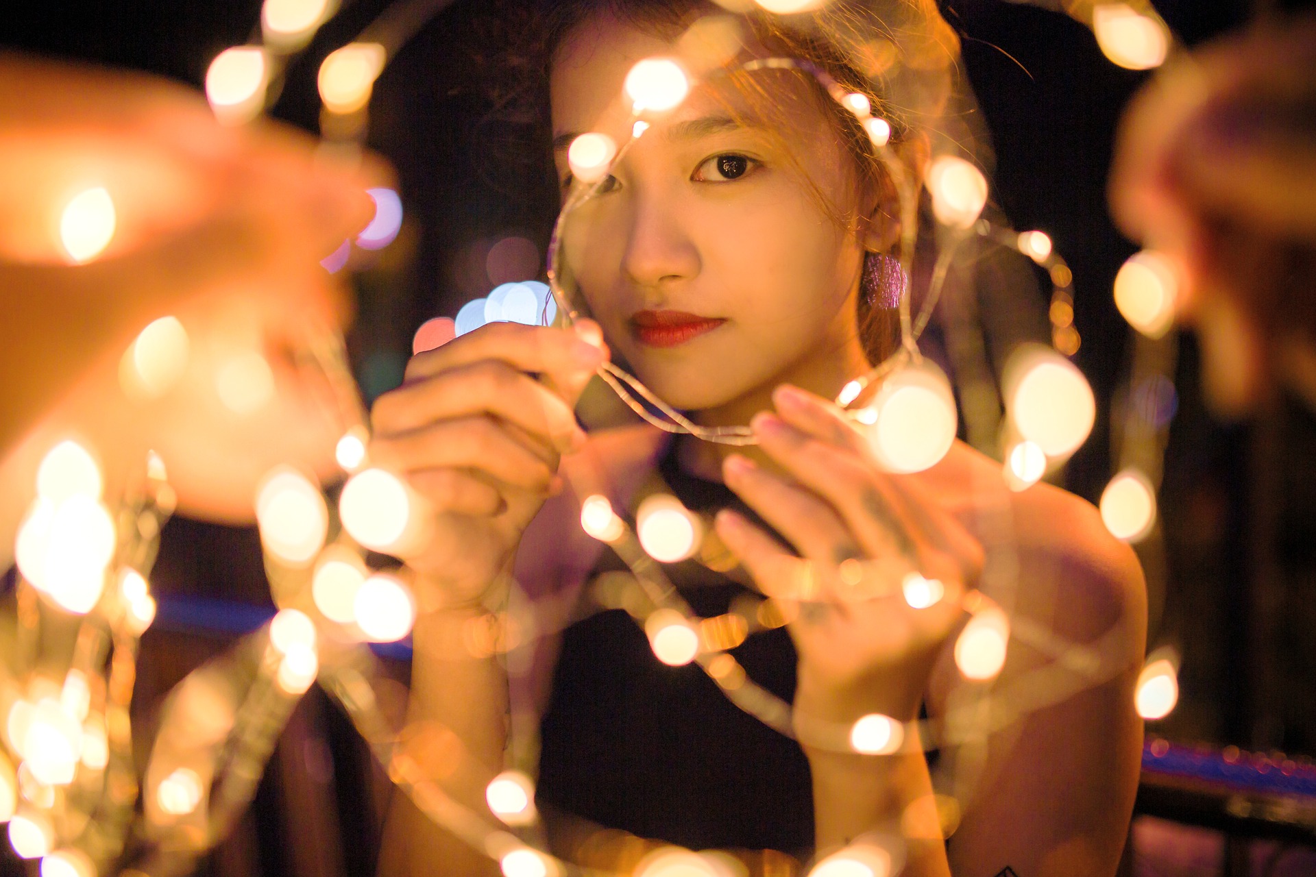 Light Up Your Home With These 5 Indoor Lighting Tips | Incredible Planet